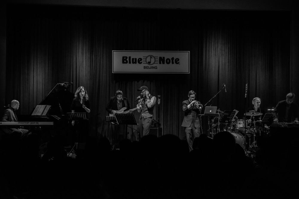 【派歌新发行】《路壹 · 孤岛唱游：Live at Blue Note Beijing 现场录音专辑》优雅登场！ - 街声"Packer 派歌 ...